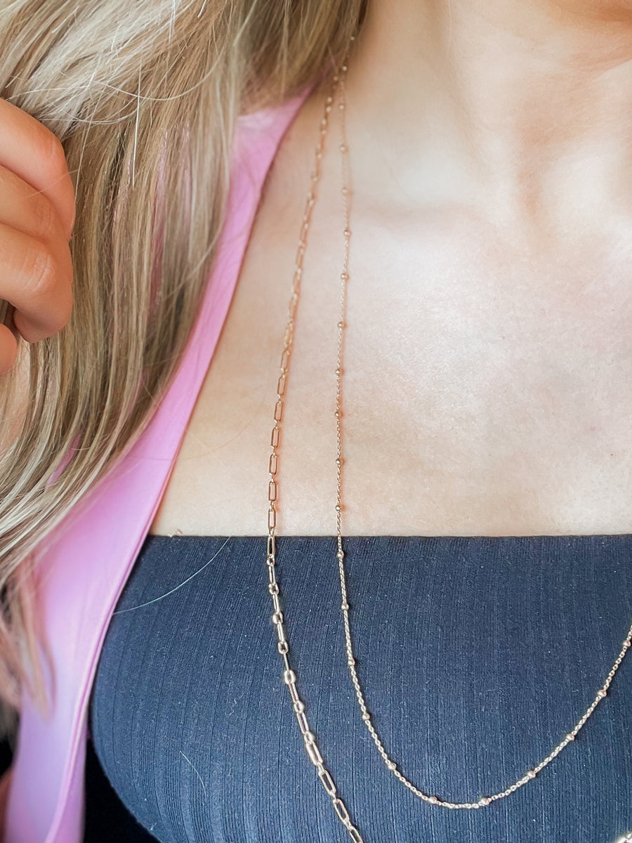 Martha necklace in gold – Henhouse Shoppe