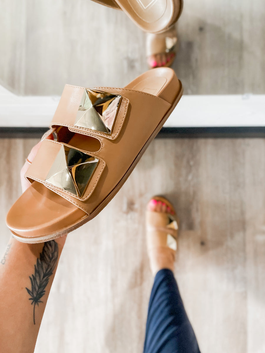 Shushop Bernarda Sandal - Camel – Henhouse Shoppe