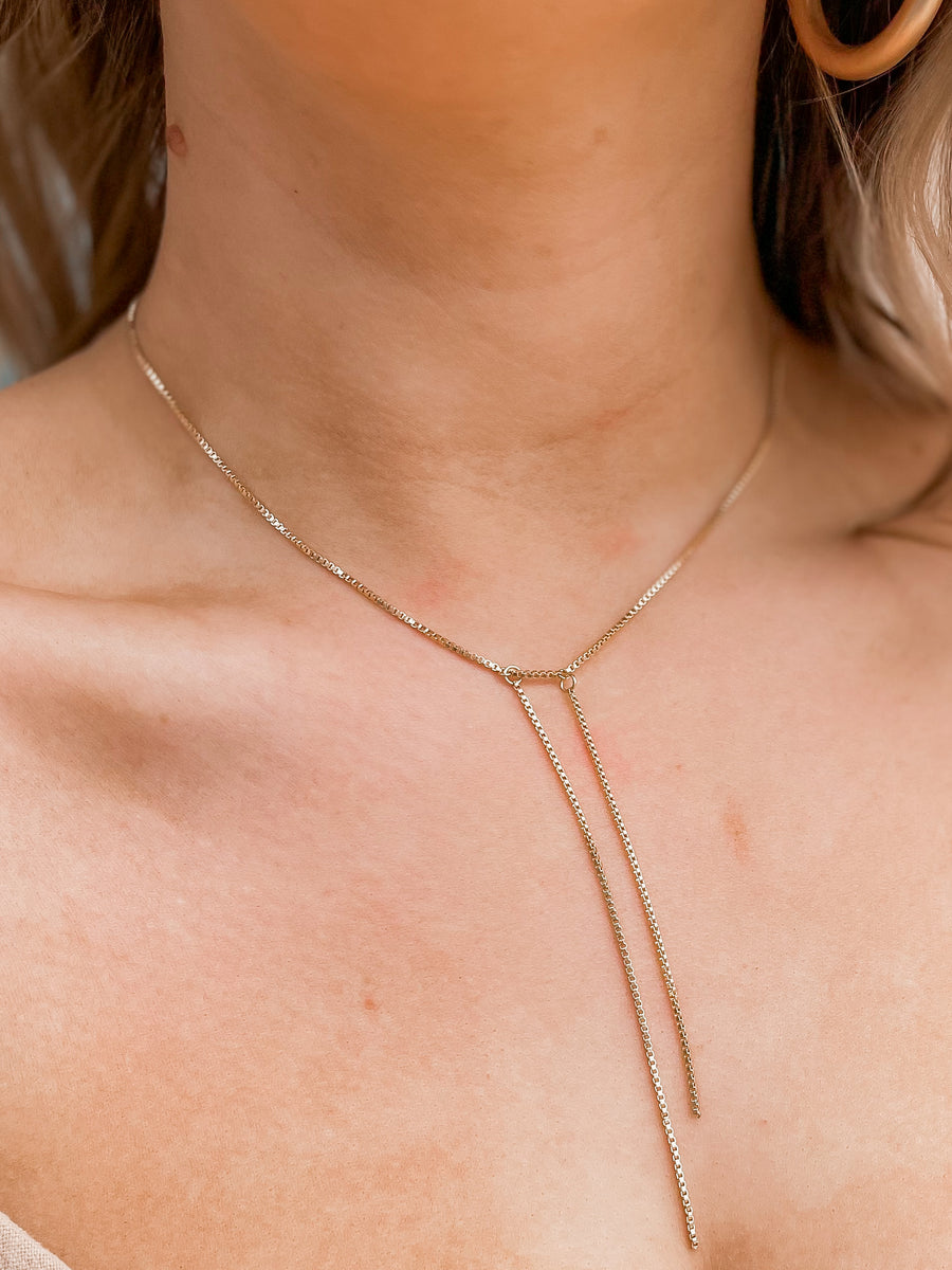 Catherine gold necklace – Henhouse Shoppe
